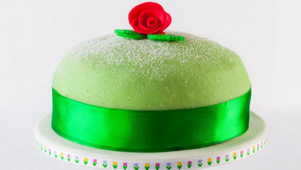 The Princess Cake - Explained - Penn Jersey Paper